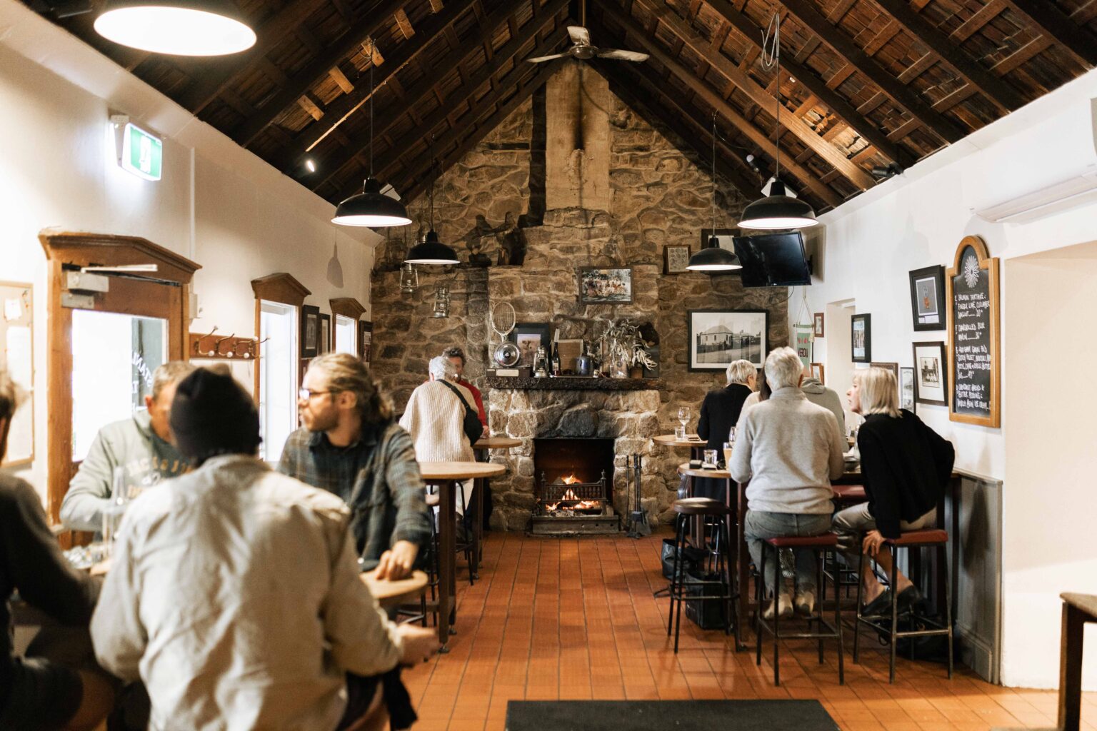 Home - Stanley Bridge Tavern